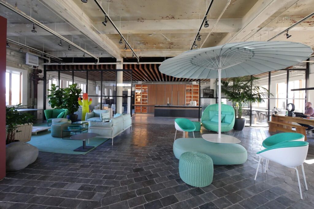 Livingspace Expands its Space – And its Focus on Italian Design - Azure ...