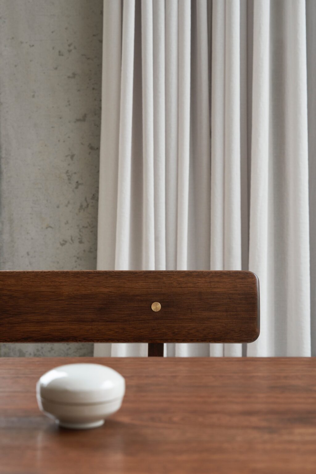 Carl Hansen & Søn Relaunches Asserbo Series by Bøge Mogensen | Azure ...