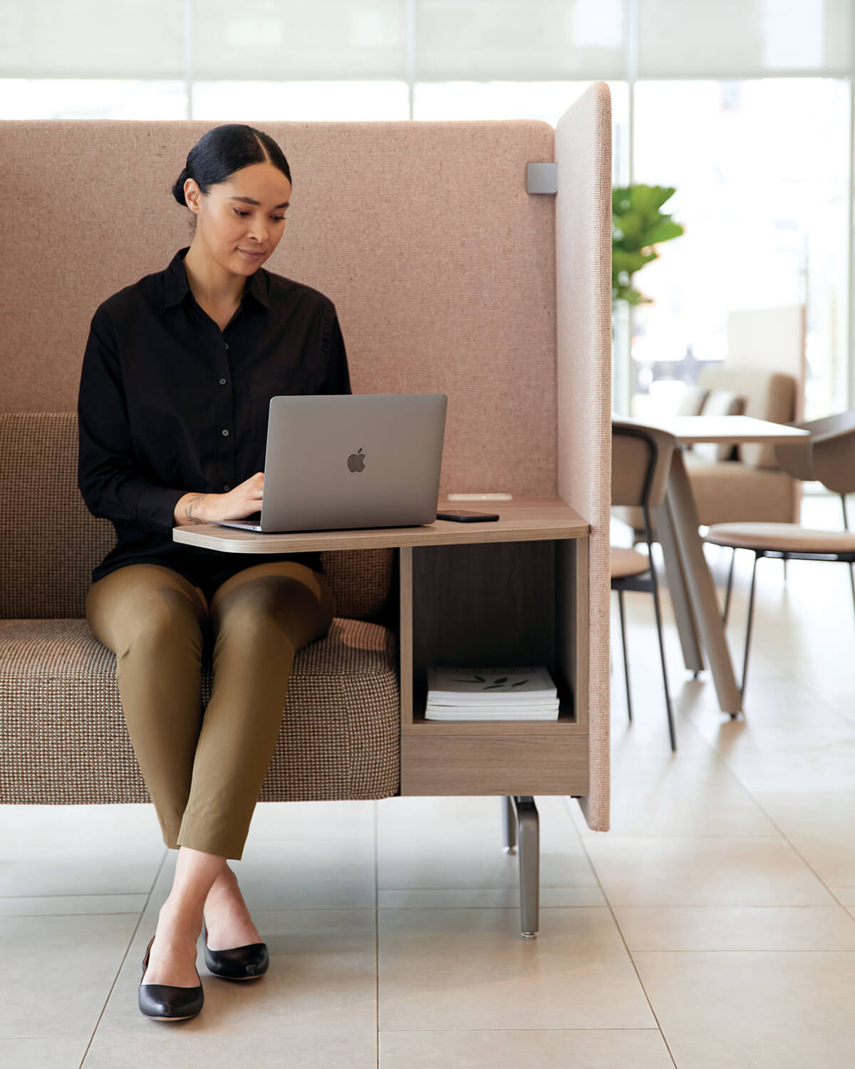 Banqs by Teknion - Azure Magazine | Azure Magazine